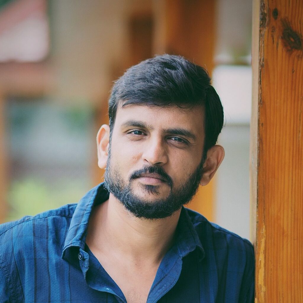 About us – Feather Library